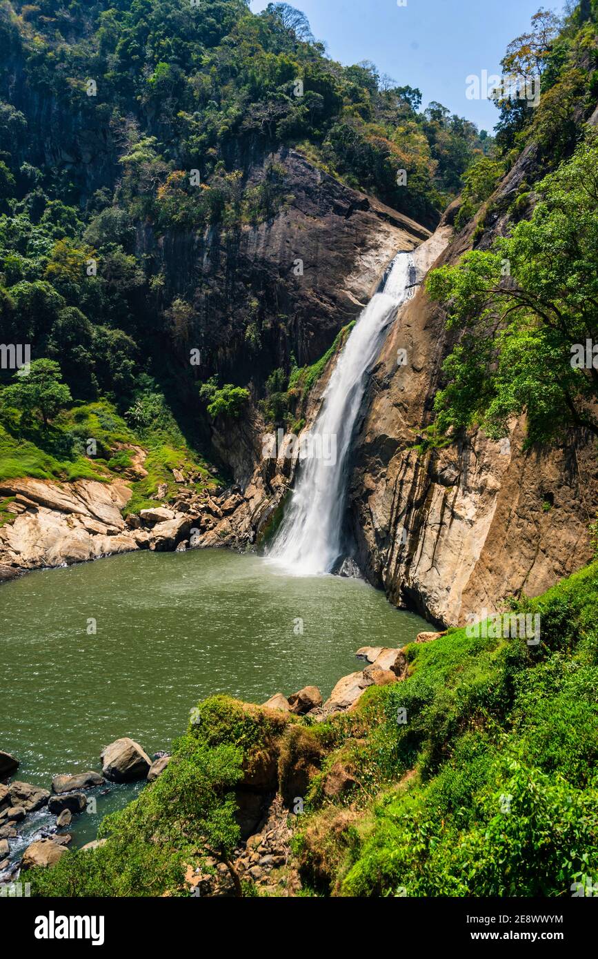 Dunhinda falls, Badulla, Sri Lanka Stock Photo - Alamy