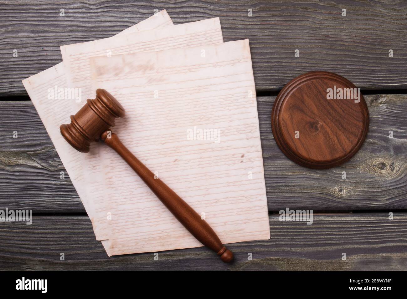 Historical gavel hi-res stock photography and images - Alamy