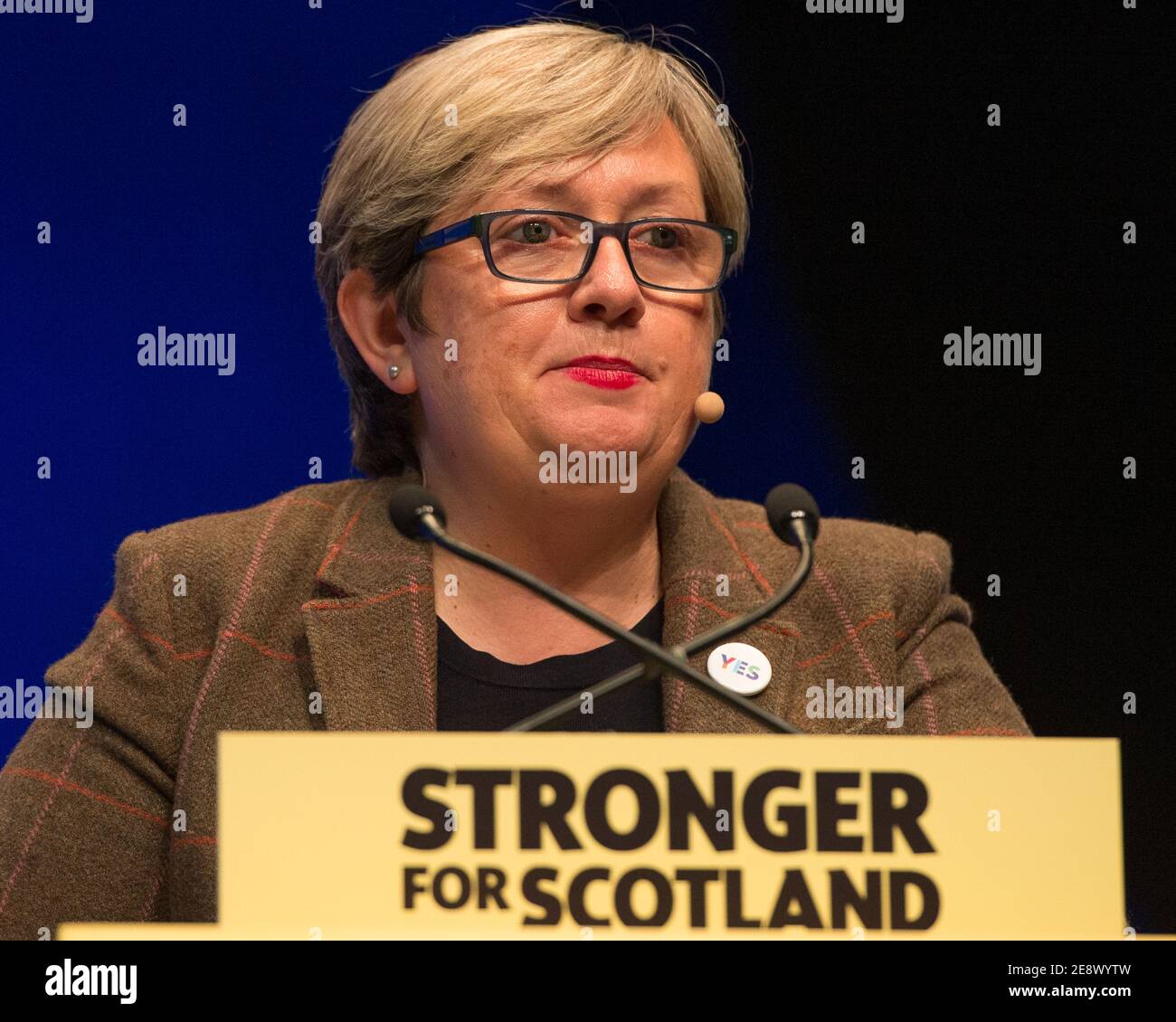 Joanna cherry head photo hi-res stock photography and images - Alamy