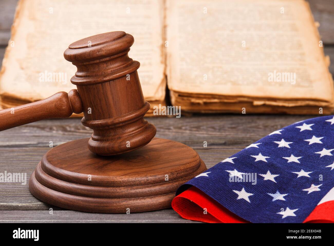 Wooden court hi-res stock photography and images - Alamy