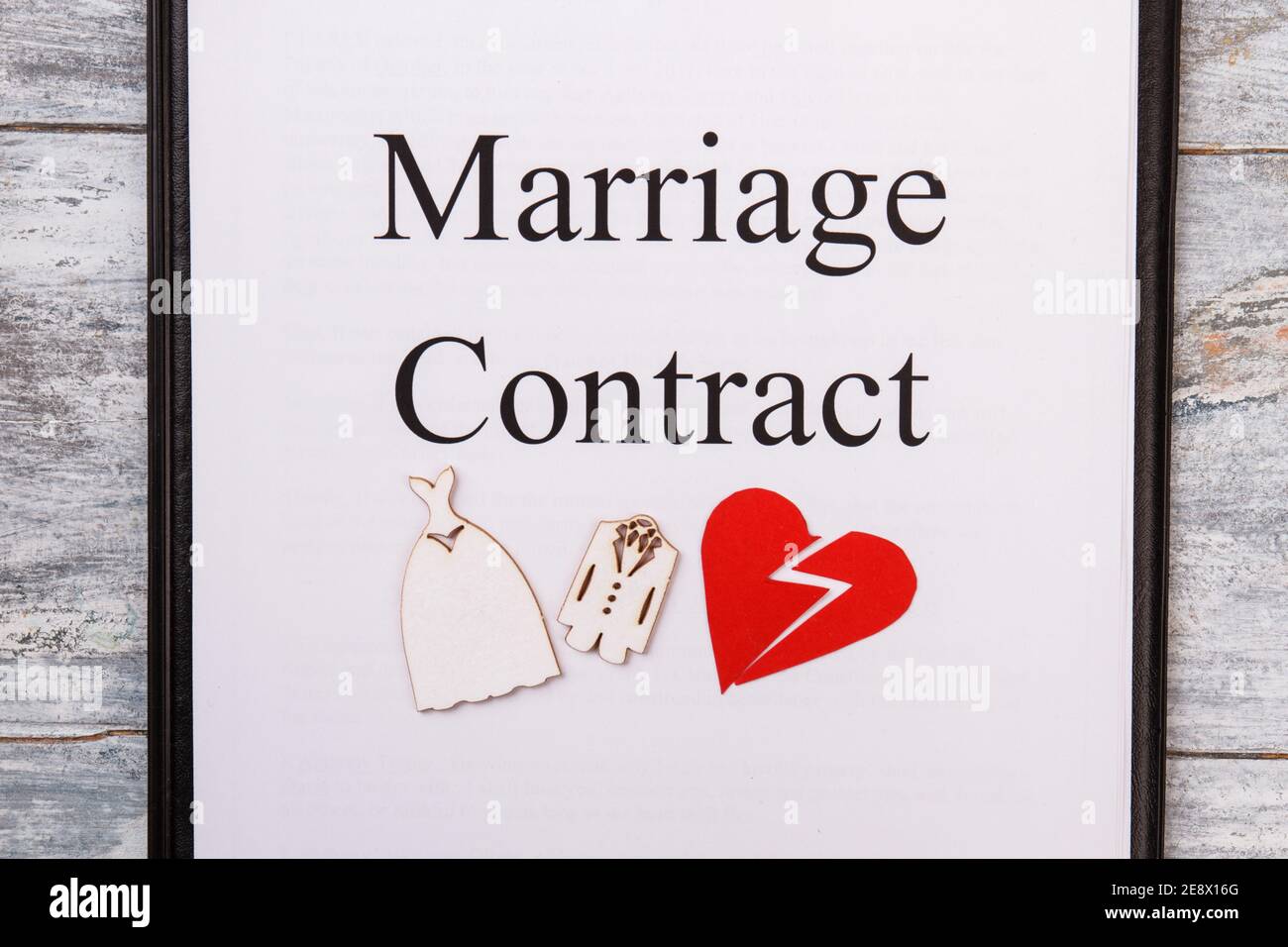 Marriage contract concept Stock Photo - Alamy
