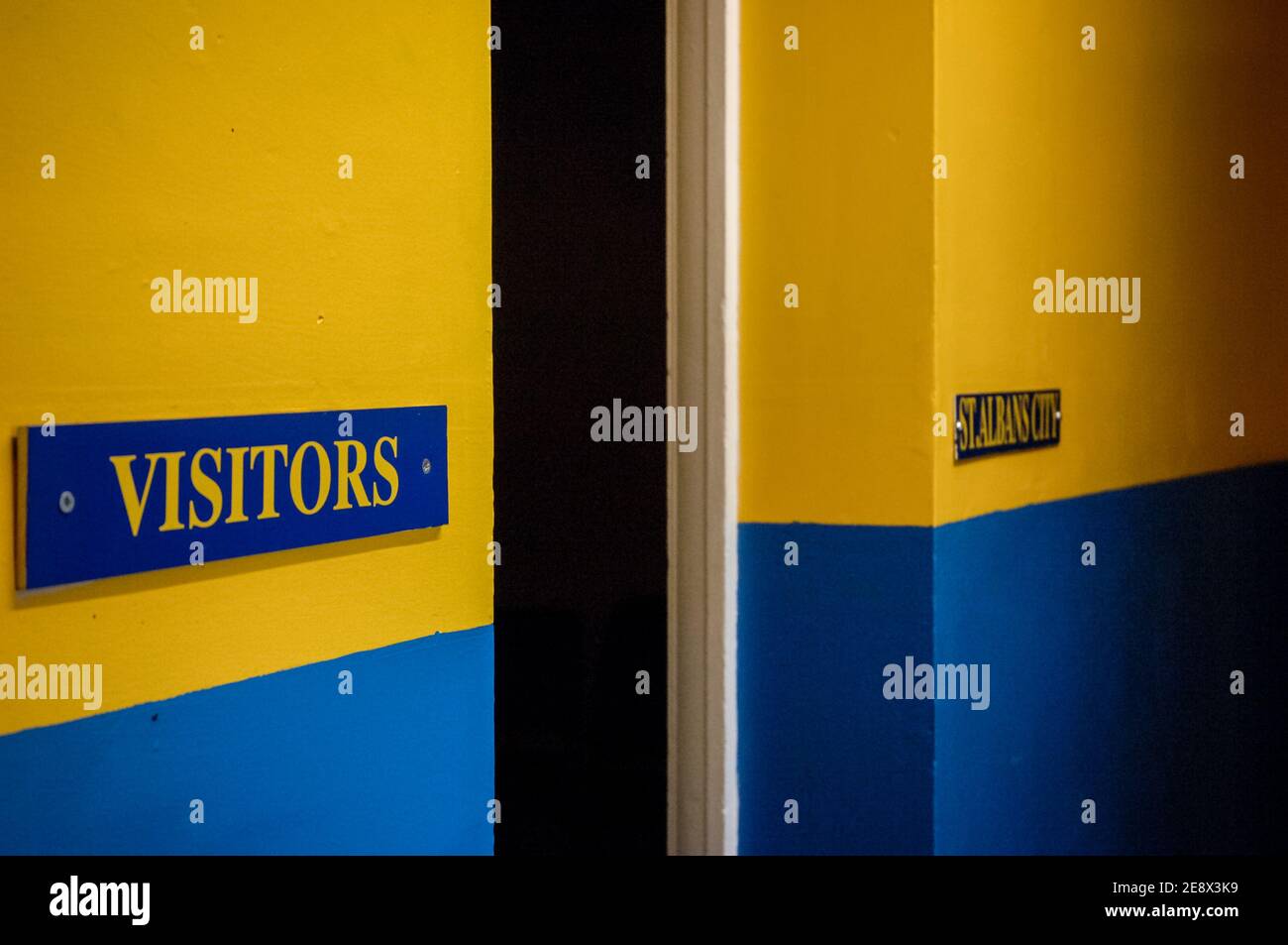 03/08/2006 St Albans City prepare their stadium 'Clarence Park' for ...