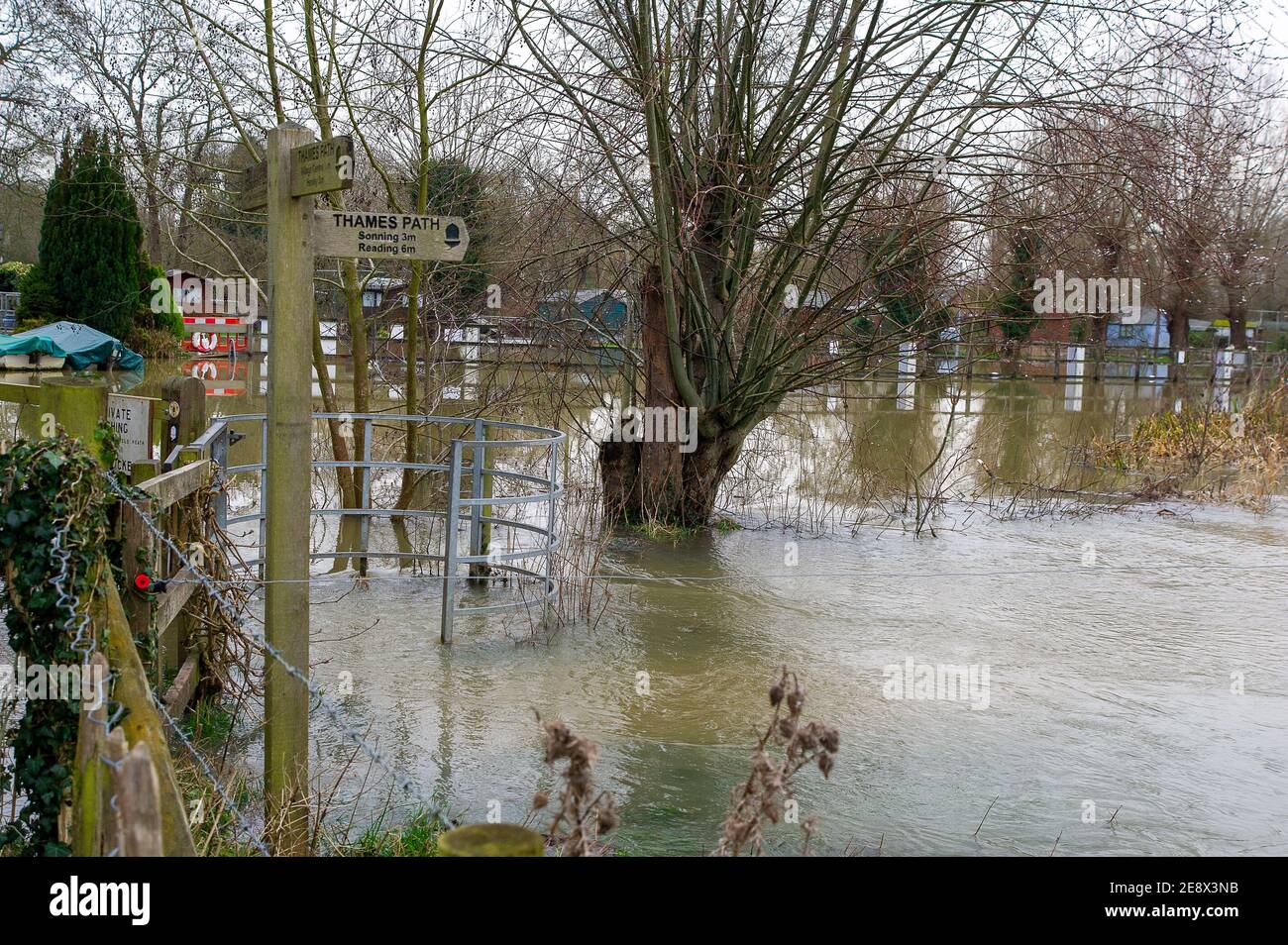 Lower shiplake hi-res stock photography and images - Alamy