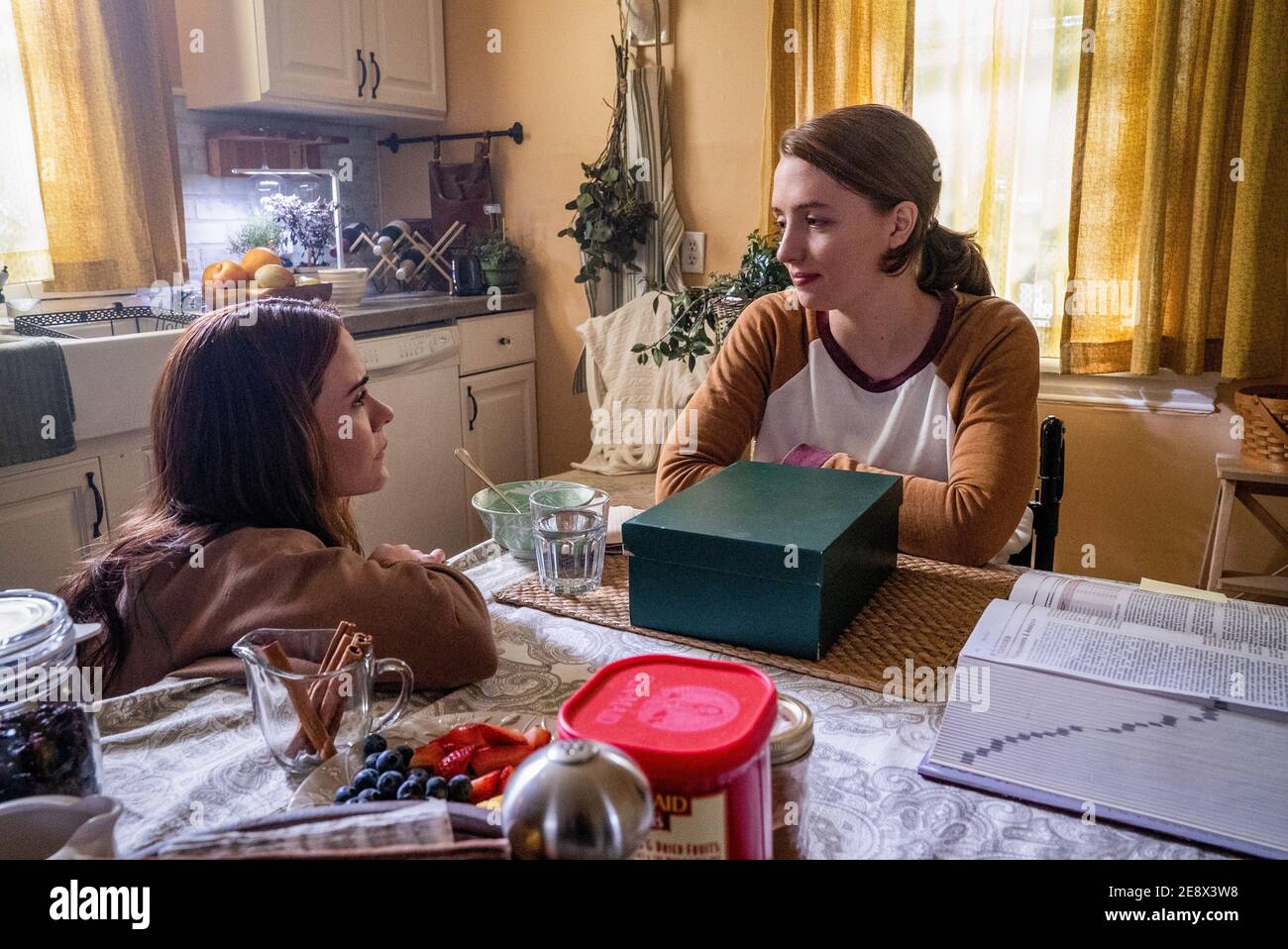 USA. Sarah Paulson and Kiera Allen in a scene from ©Hulu new film: Run ...