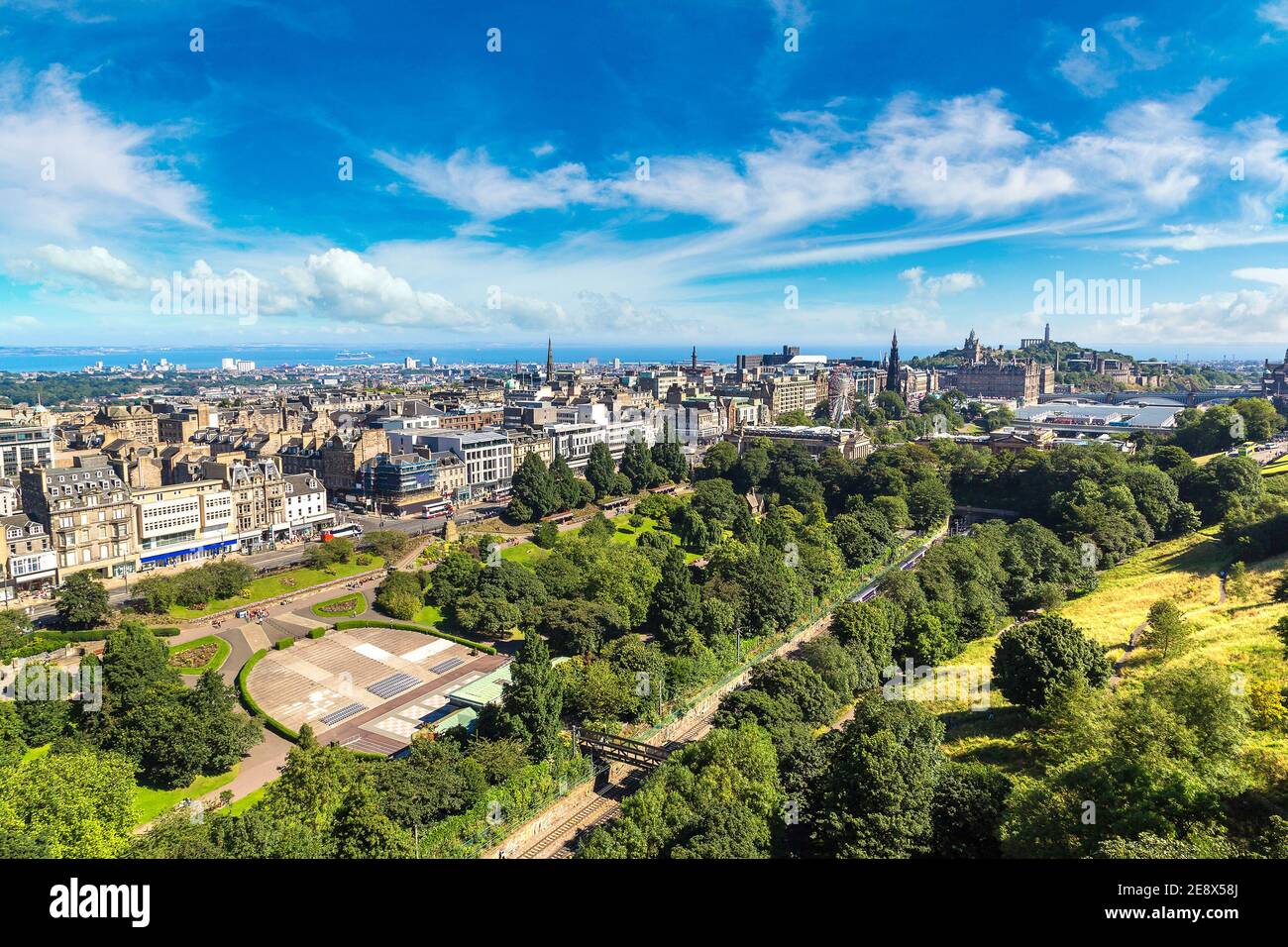 Panoramic aerial view of Edinburgh in a beautiful summer day, Scotland ...