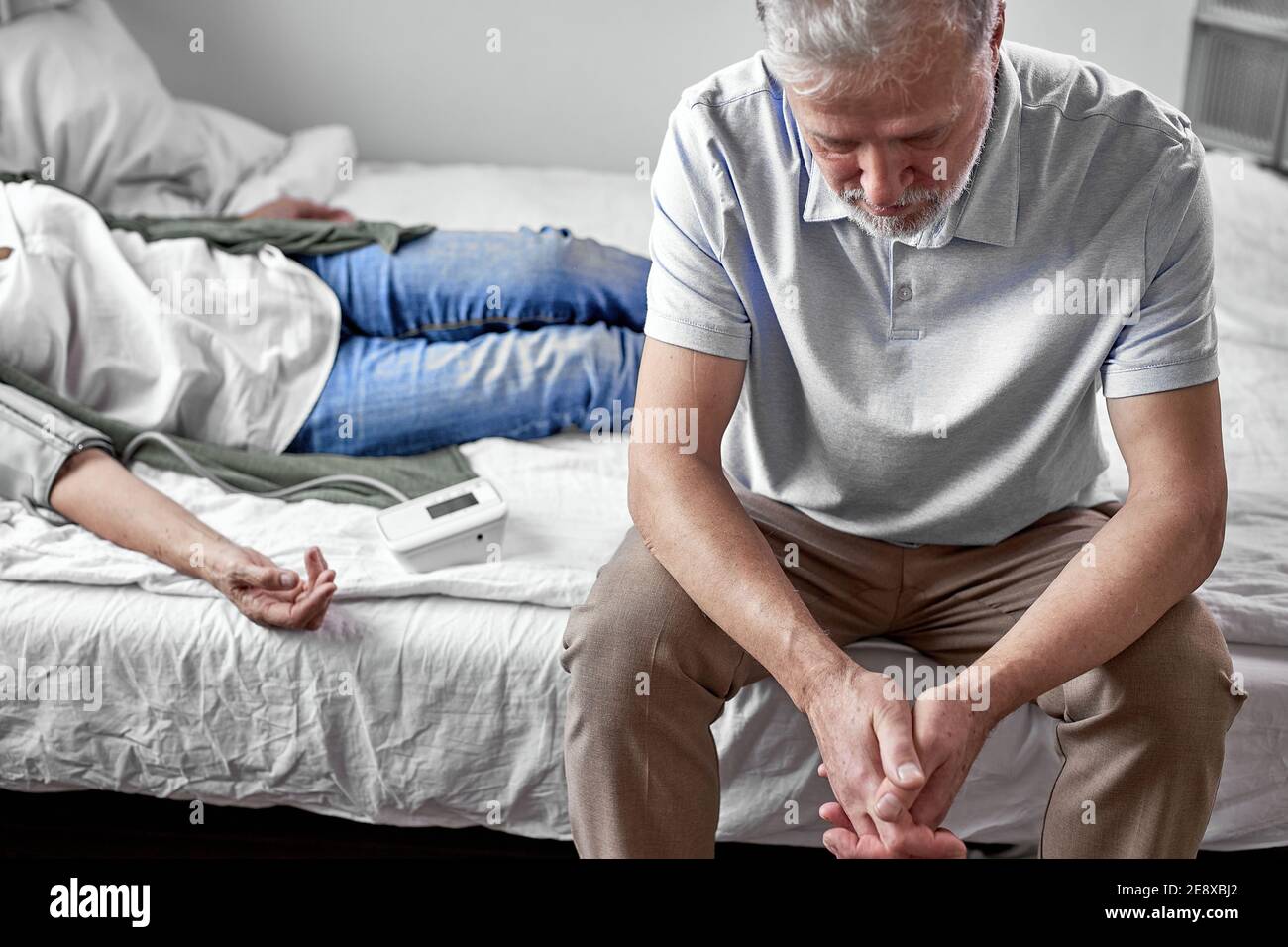 Old person hospital bed dying hi-res stock photography and images - Alamy