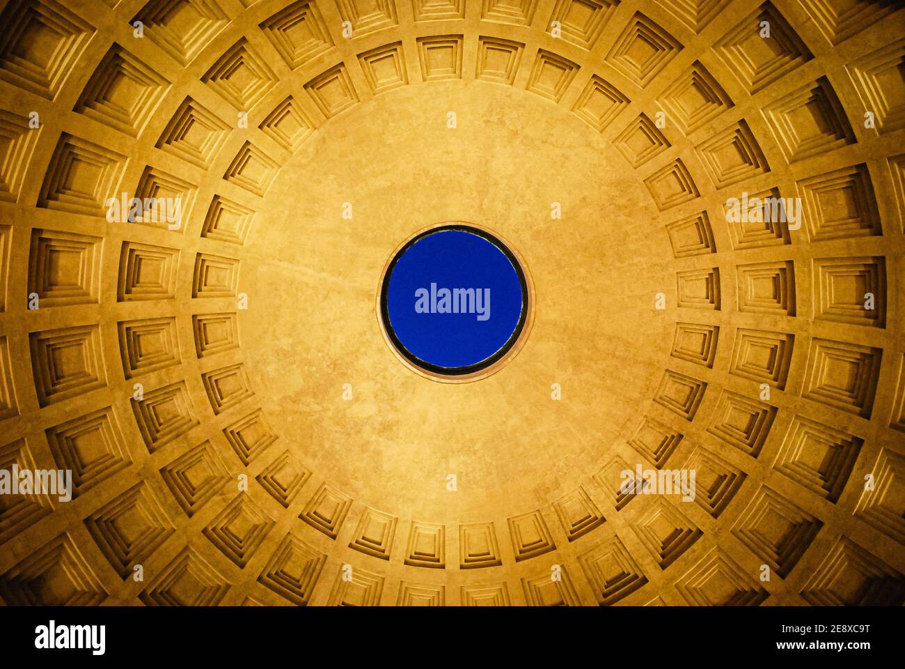Inside the pantheon hi-res stock photography and images - Alamy