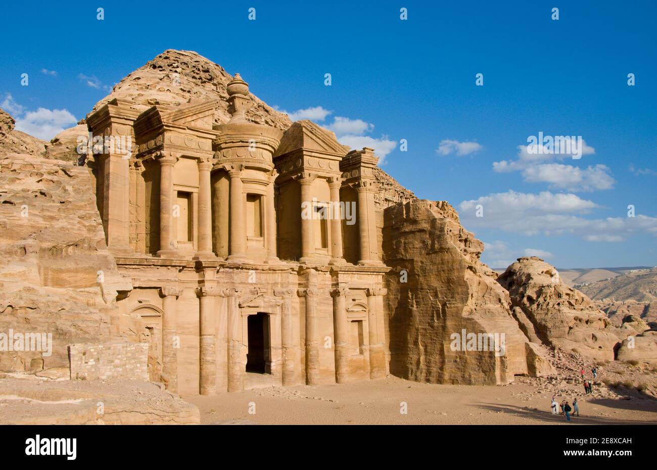 Petra archaeological hi-res stock photography and images - Alamy