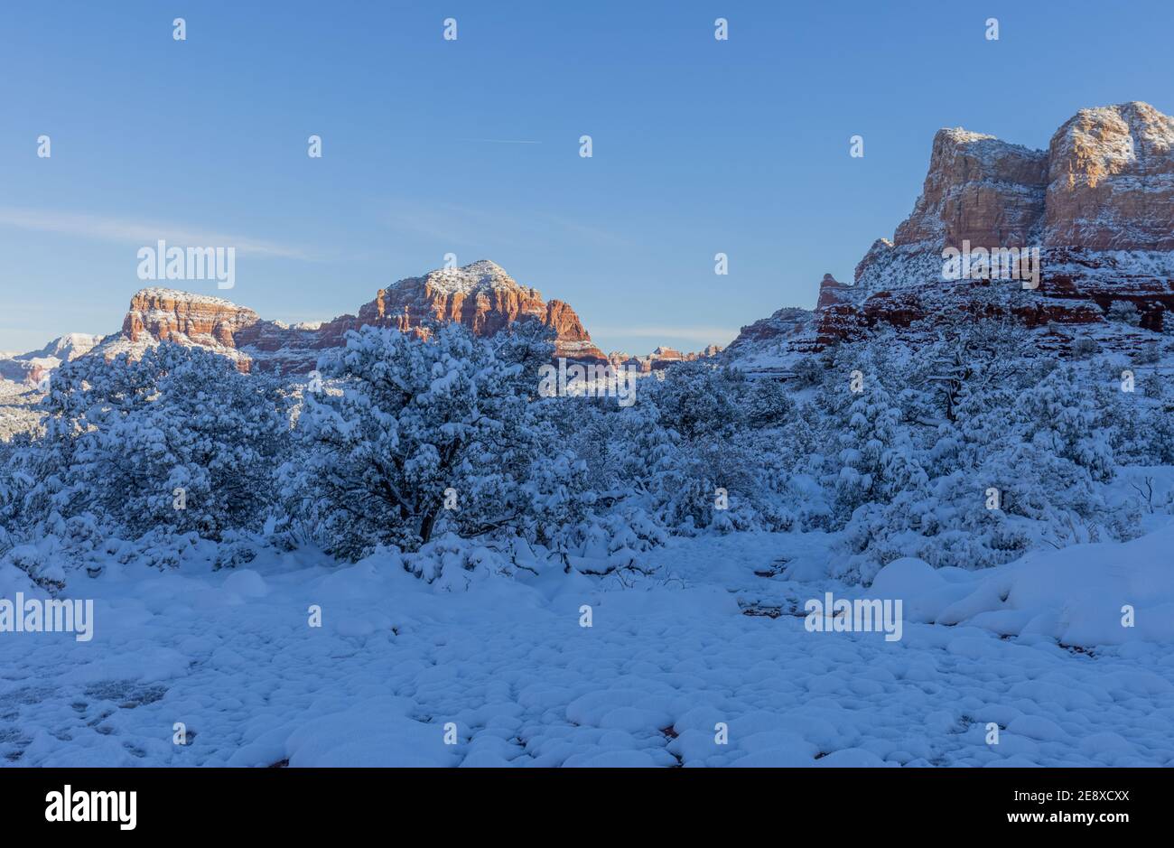 Sedona [red rocks] snow hi-res stock photography and images - Alamy