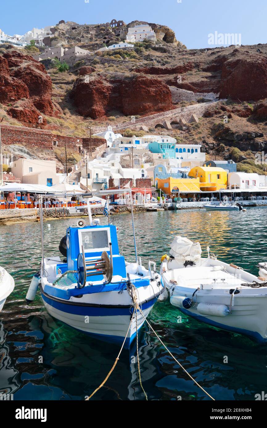 Amoudi beach hi-res stock photography and images - Alamy