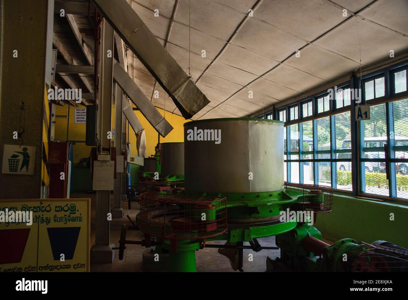 Interior of the Damro Tea factory in Sri Lanka Stock Photo - Alamy