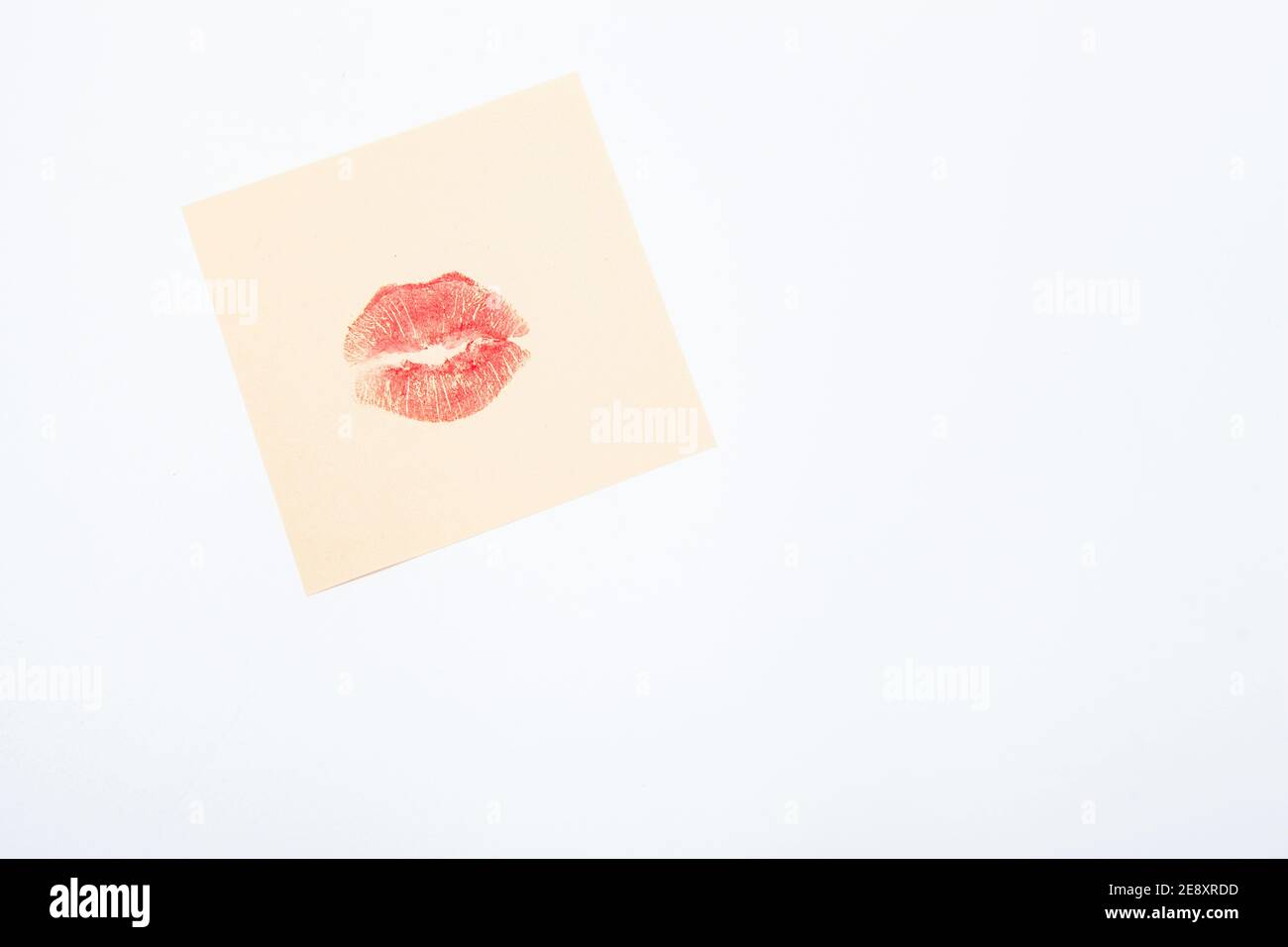 Lipstick kiss on paper hi-res stock photography and images - Alamy