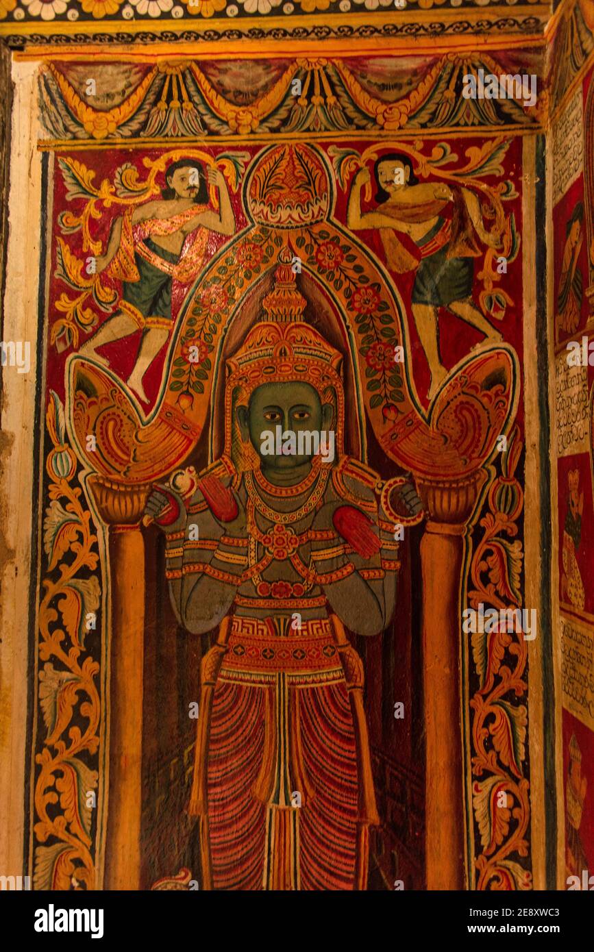 Buddha Stautes and wall painting in Kandy, Temple of the Tooth ...