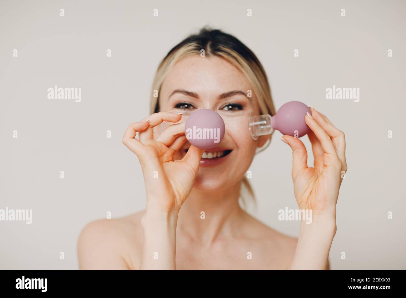 Vacuum cupping therapy hi-res stock photography and images - Alamy