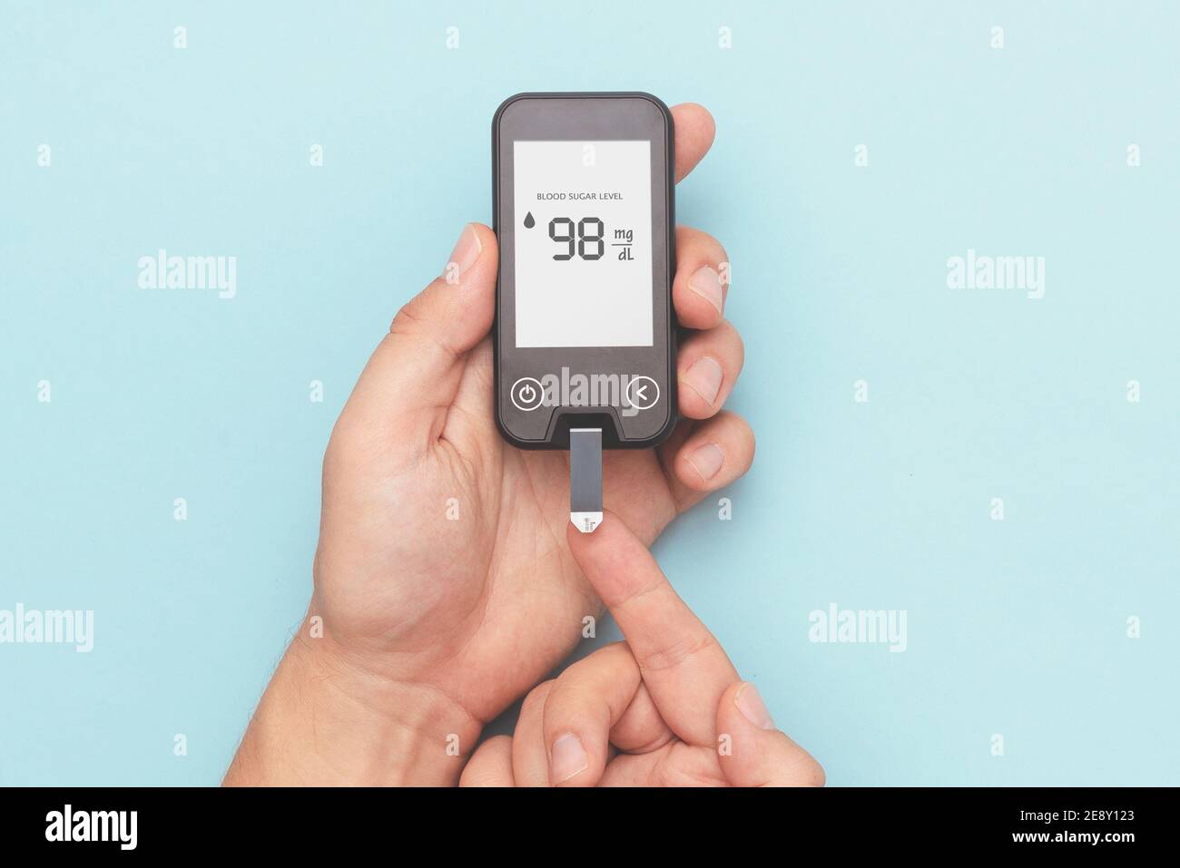 Blood sugar level hi-res stock photography and images - Alamy