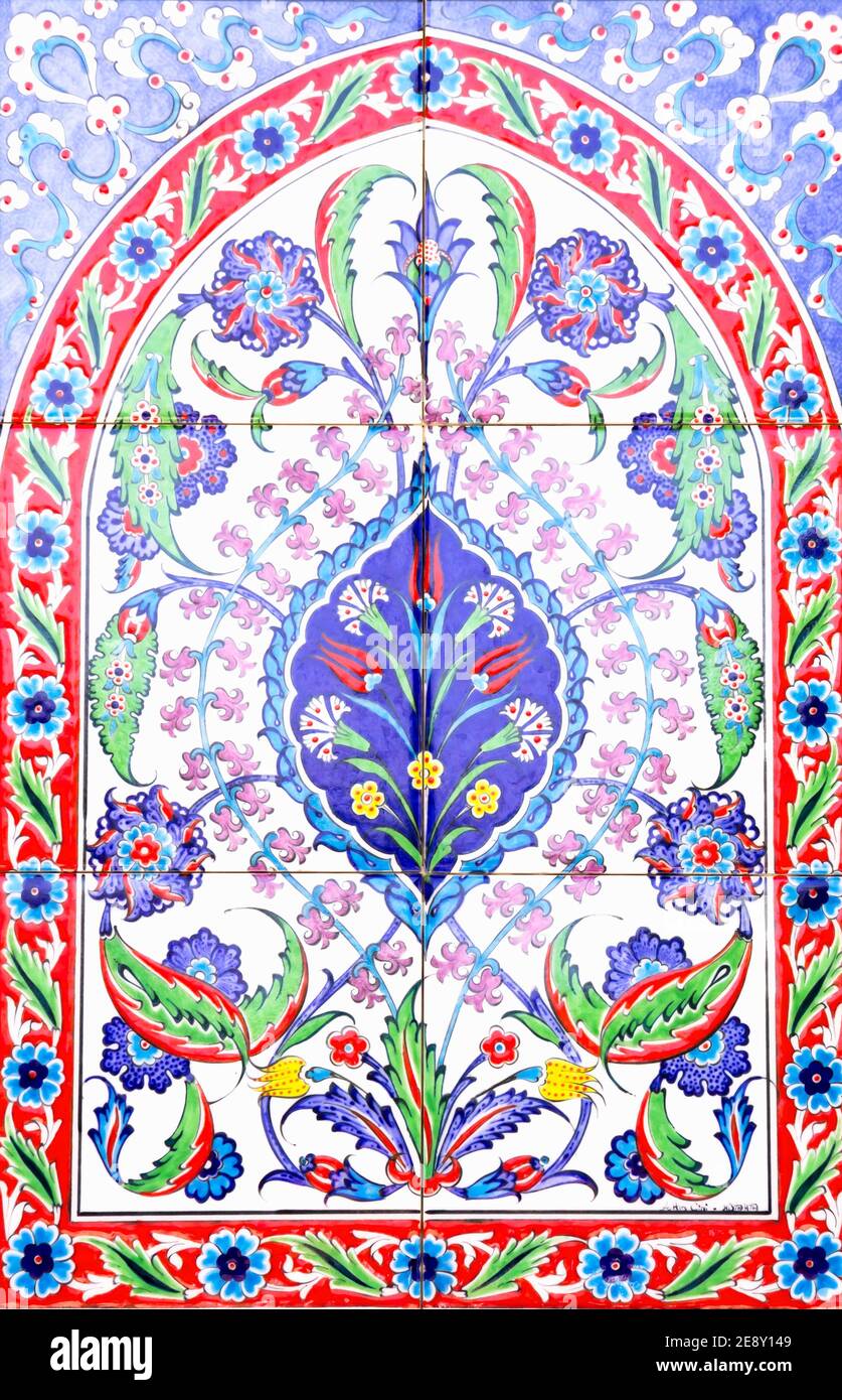 traditional turkish floral ornament on tiles Stock Photo - Alamy
