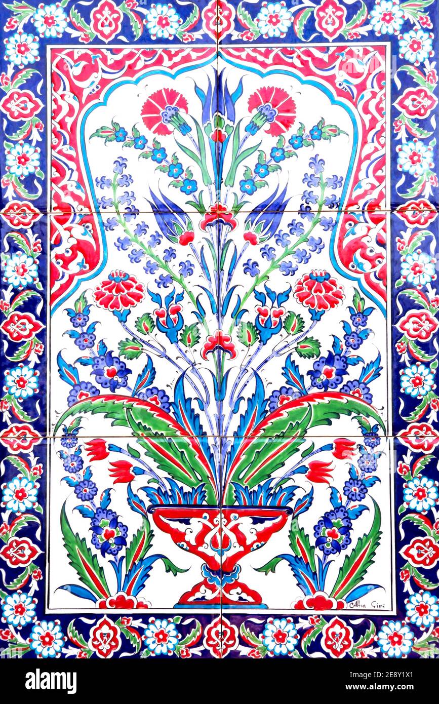 traditional turkish floral ornament on tiles Stock Photo - Alamy