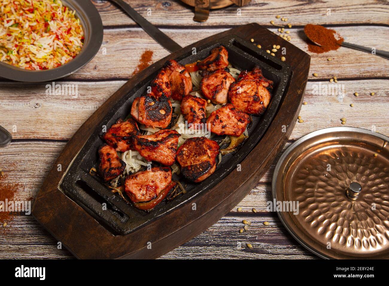 Indian traditional cuisine tandoori hi-res stock photography and images ...