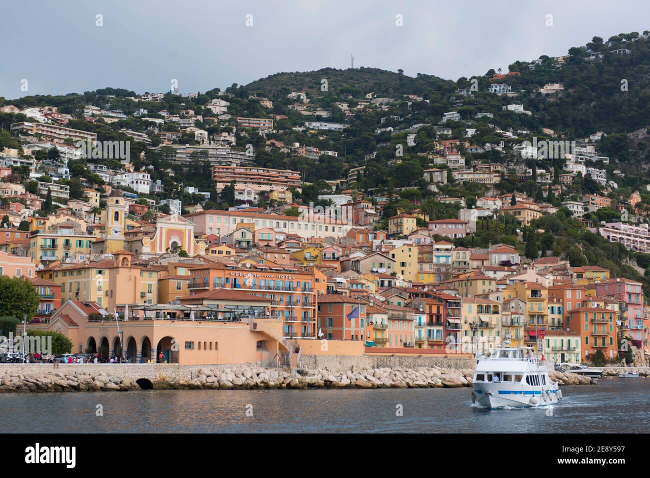 Welcome hotel hi-res stock photography and images - Alamy