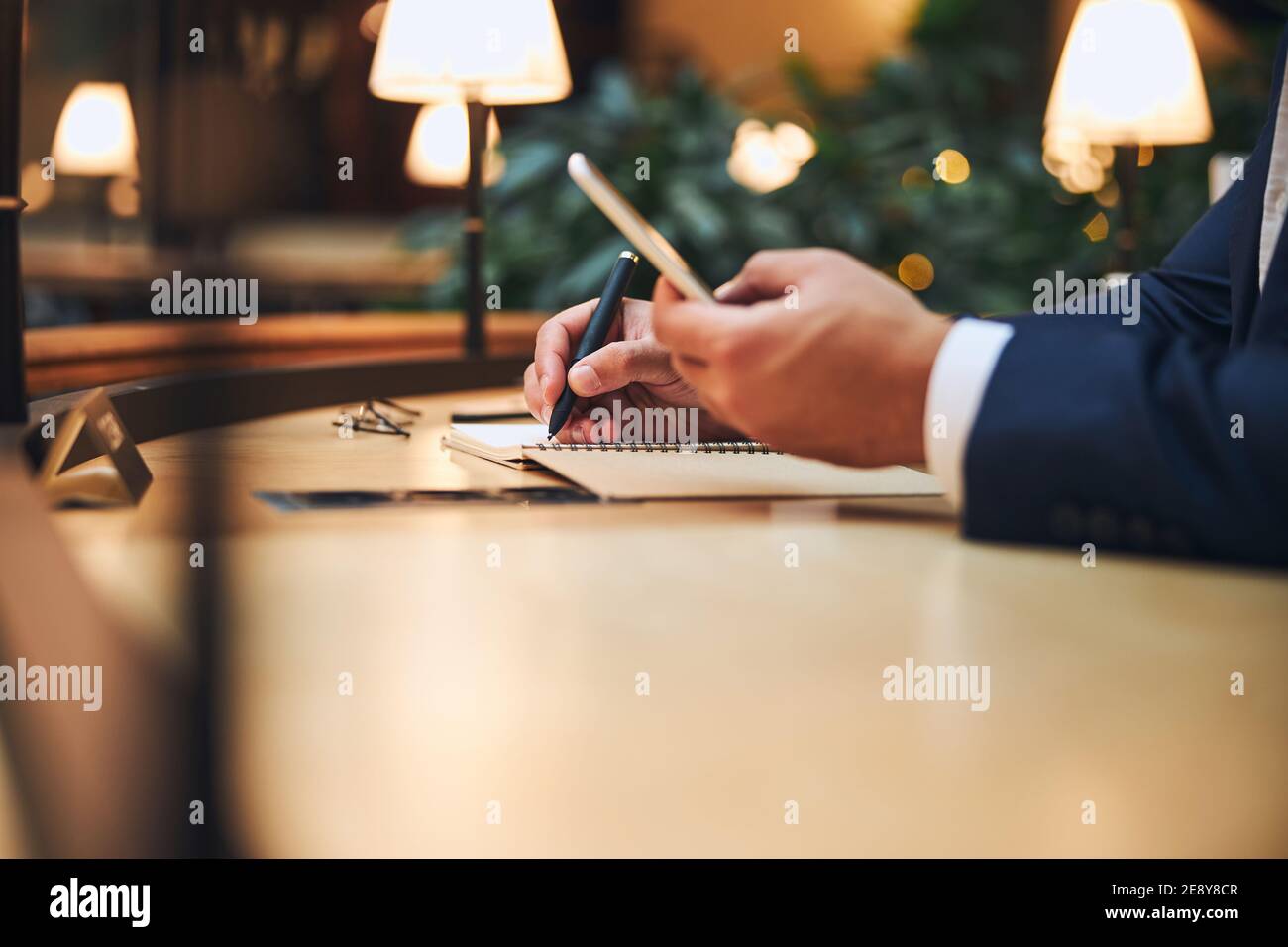 Jotting down ideas hi-res stock photography and images - Alamy