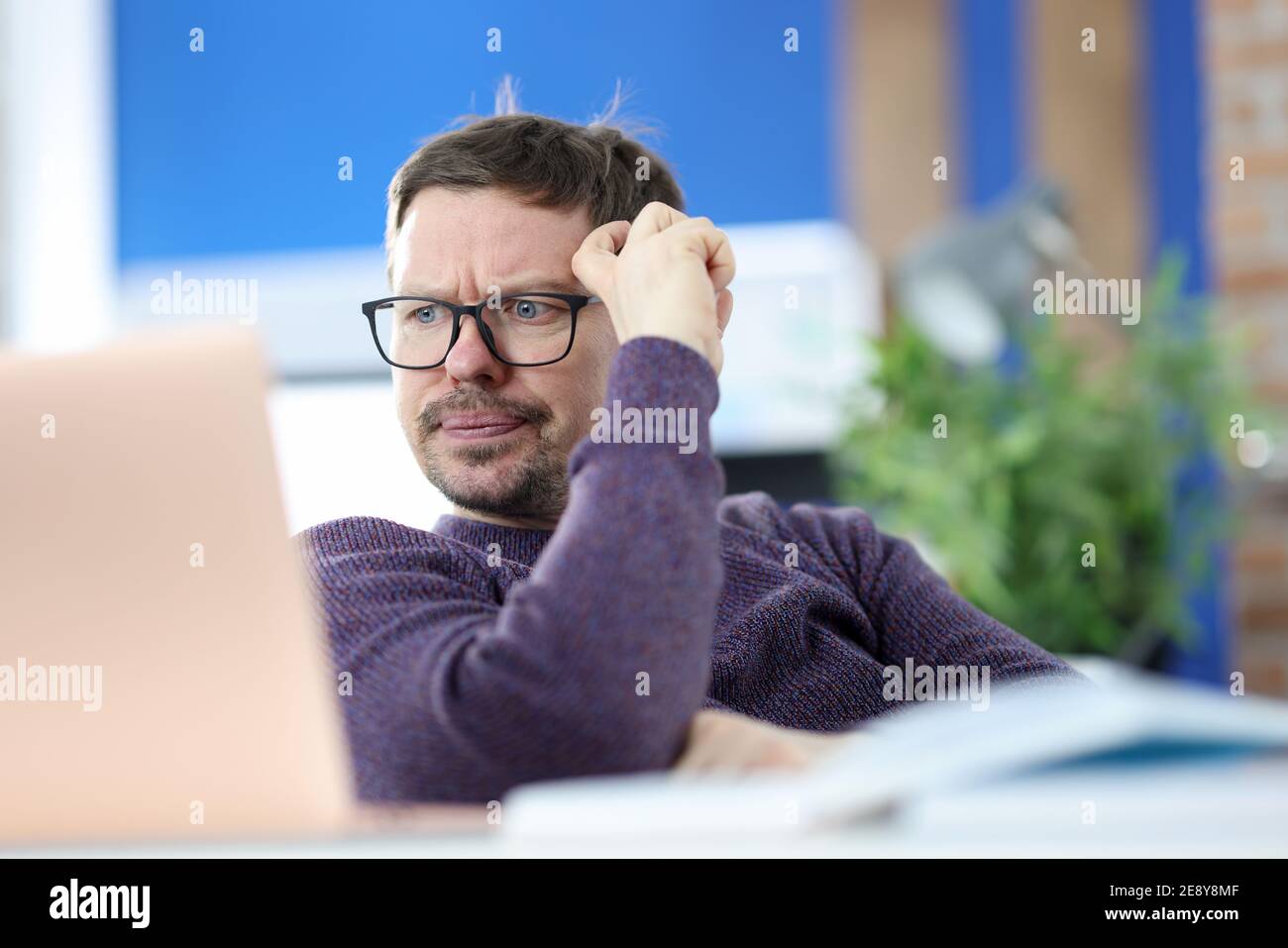 Disgruntled hi-res stock photography and images - Alamy