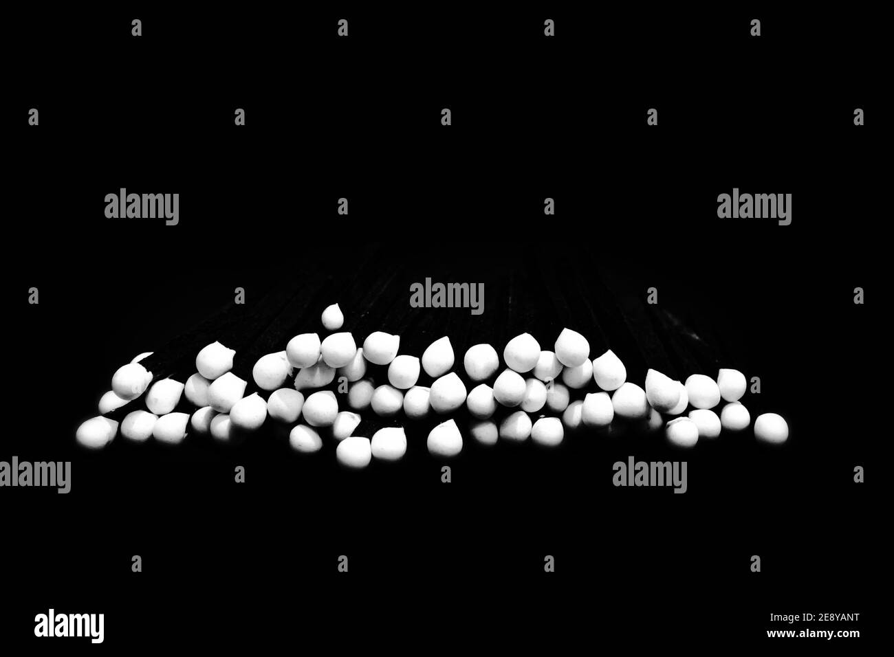 black matchsticks with white head Stock Photo - Alamy