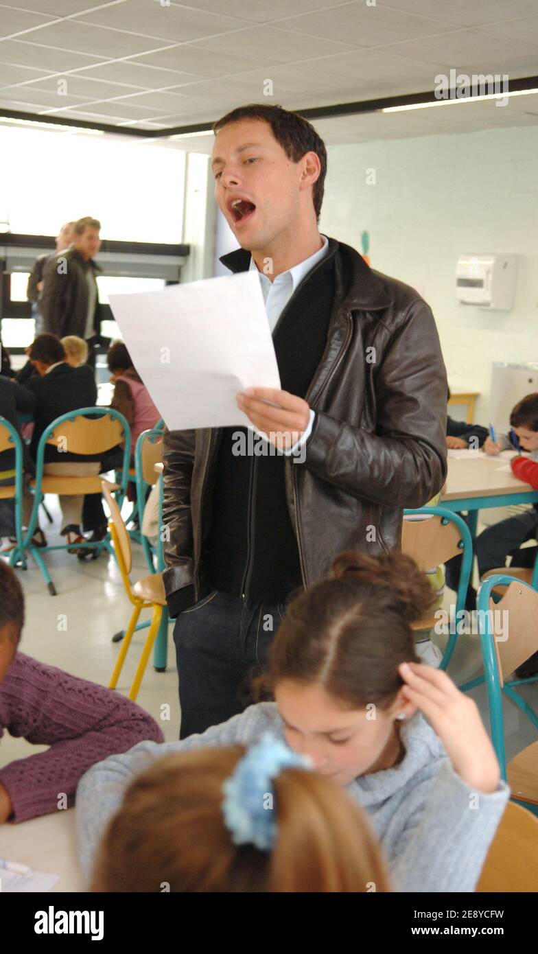 Jacques prevert school hi-res stock photography and images - Alamy