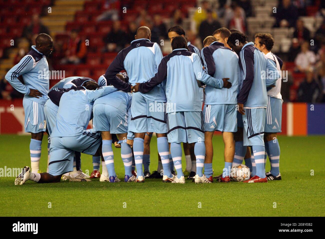 Olympique marseille team group hi-res stock photography and images - Alamy