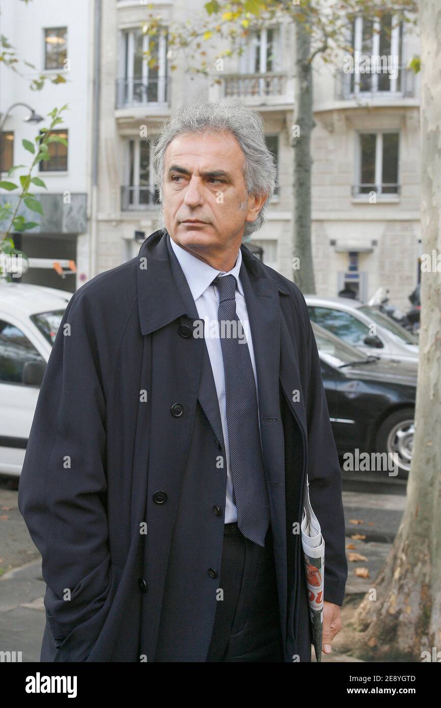 Coach Vahid Halilhodzic attends the funeral of Former Paris-Saint ...