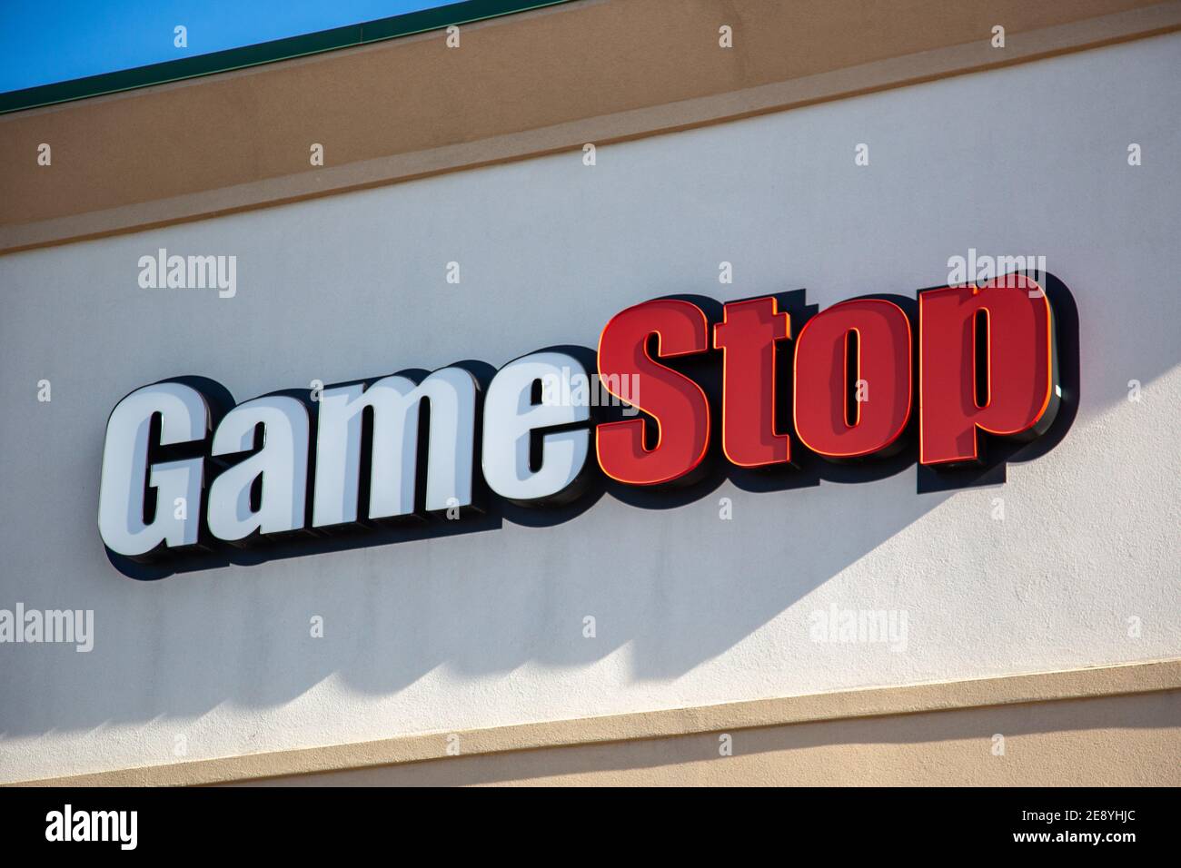 Gme logo hi-res stock photography and images - Alamy