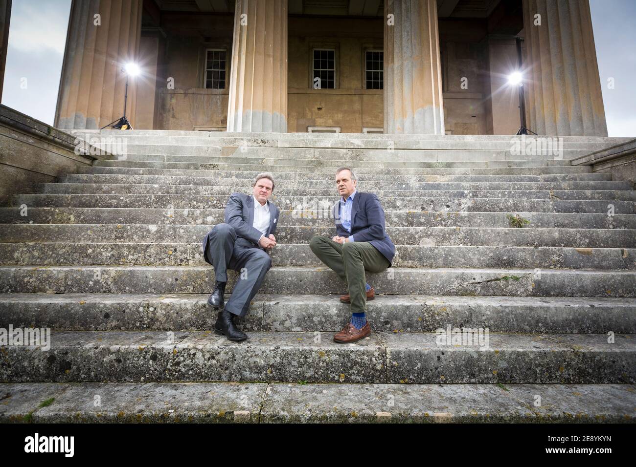 English country house opera hi-res stock photography and images - Alamy