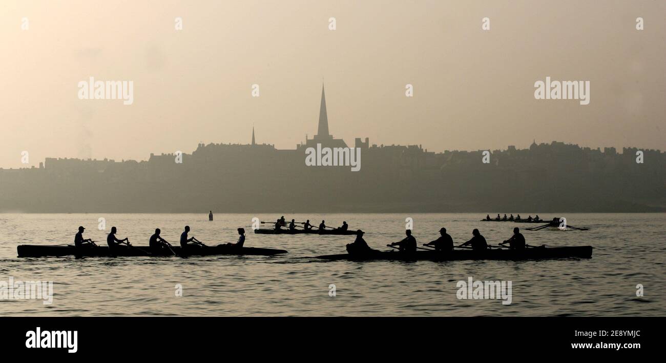 Illustration of the French Sea Rowing Championships in Saint-Malo ...
