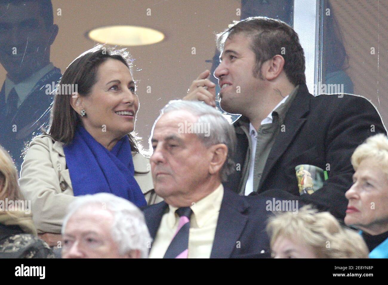 Serge simon hi-res stock photography and images - Alamy