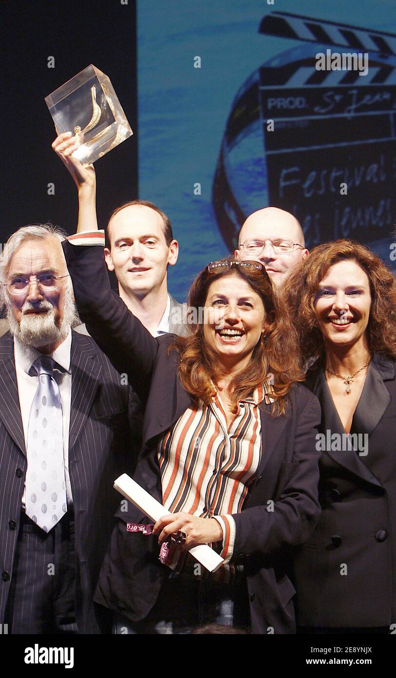 Idit cebula hi-res stock photography and images - Alamy