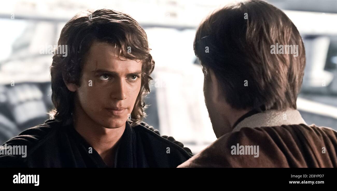 USA. Ewan McGregor as Obi-Wan Kenobi and Hayden Christensen as Anakin ...