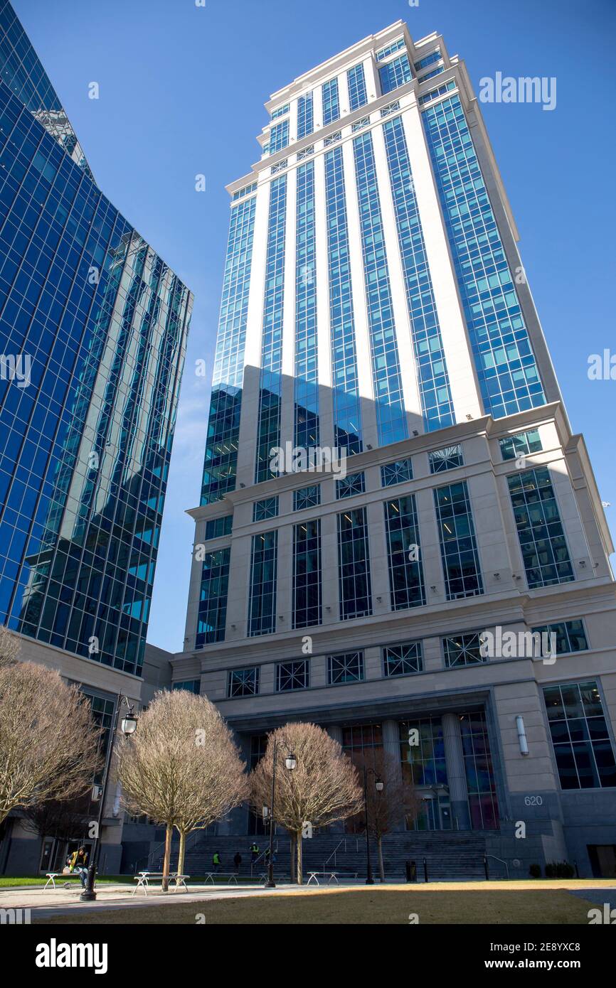 A vertical view of two modern office buildings in downtown Charlotte ...
