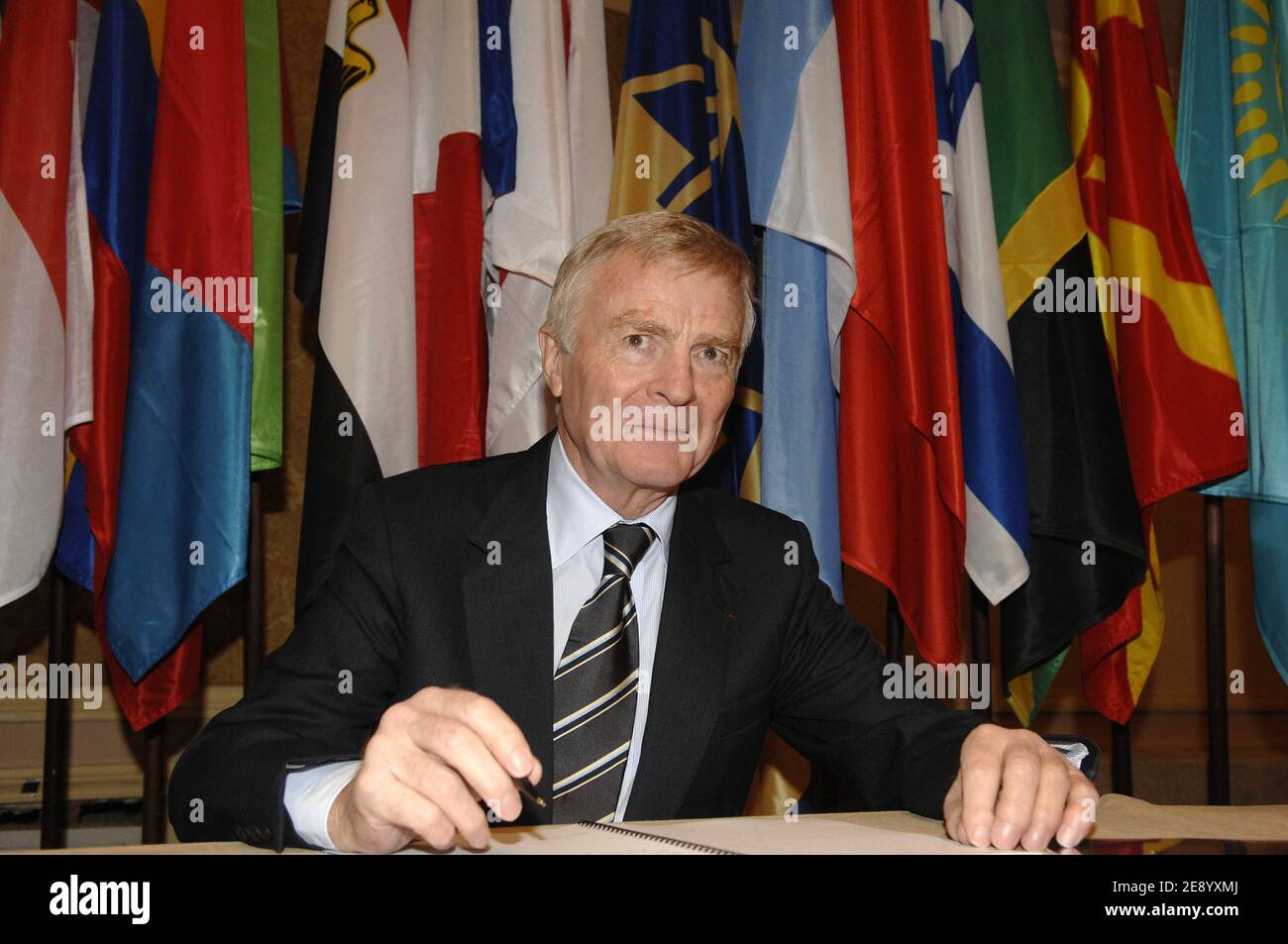 Max Mosley Fia President poses as he holds a press conference ...