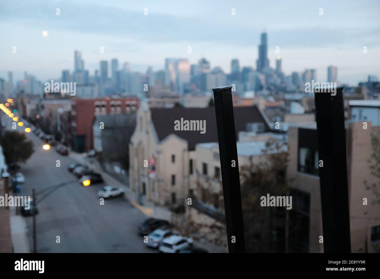 Fire escape chicago building hi-res stock photography and images - Alamy