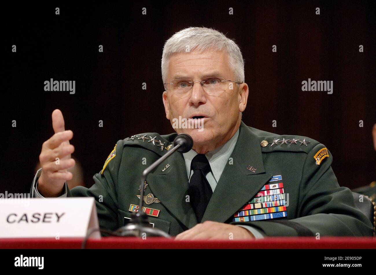 George casey hi-res stock photography and images - Alamy