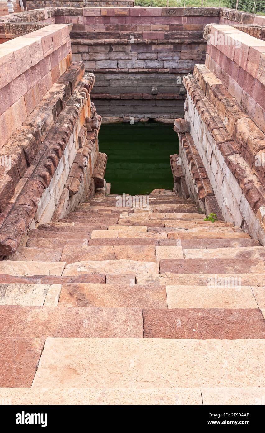 Green water tank hi-res stock photography and images - Alamy