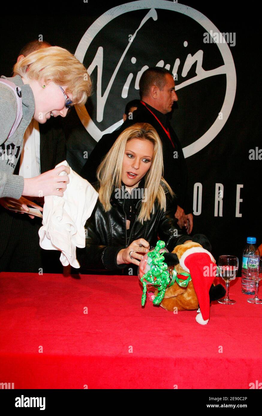 French singer Lorie signs copies of her new album '2Lor en moi' at the ...