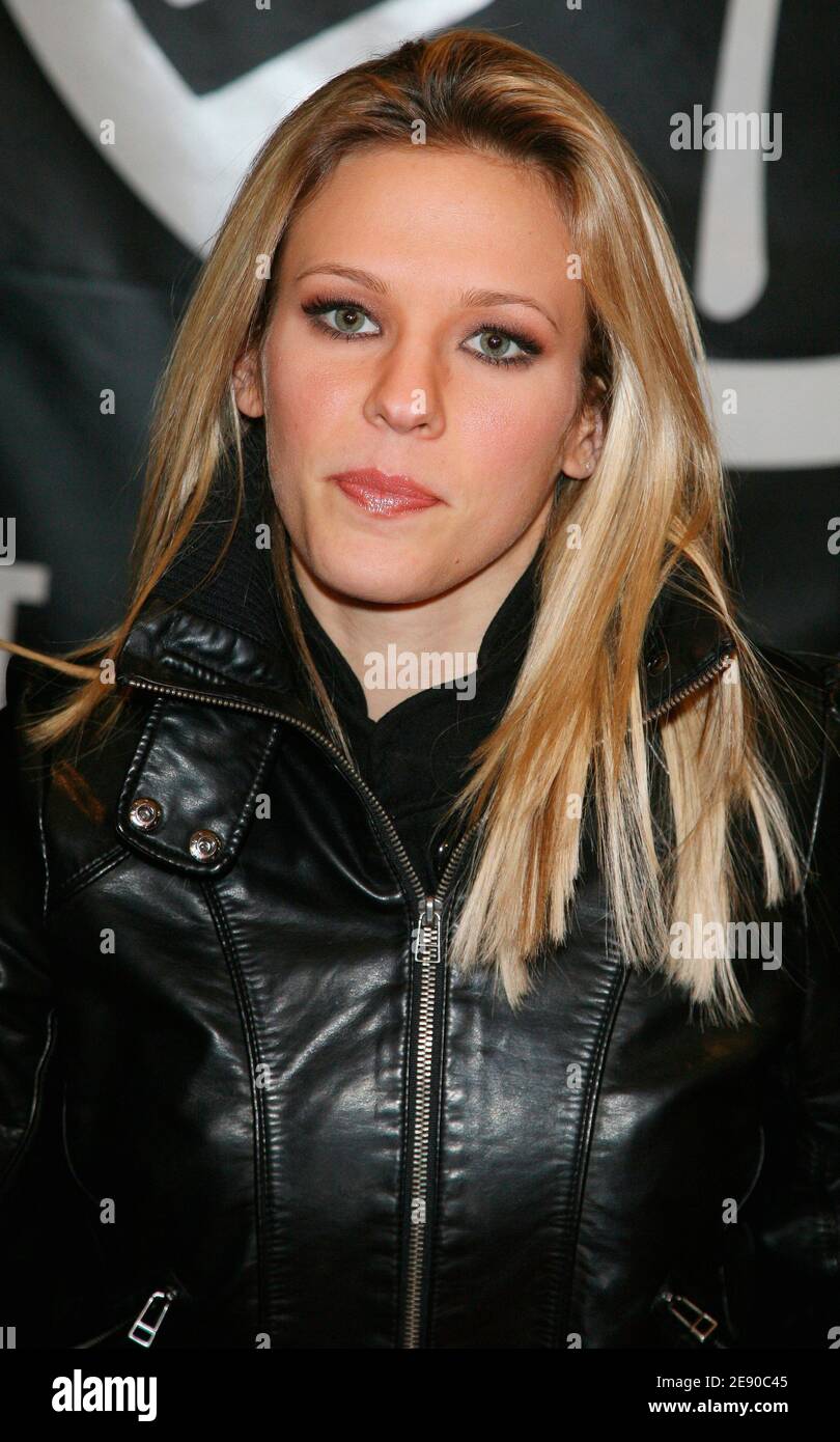 French singer Lorie signs copies of her new album '2Lor en moi' at the ...