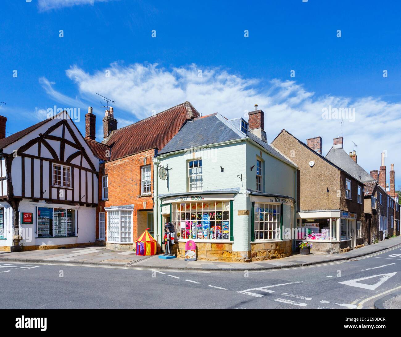 Toy town buildings hi-res stock photography and images - Alamy