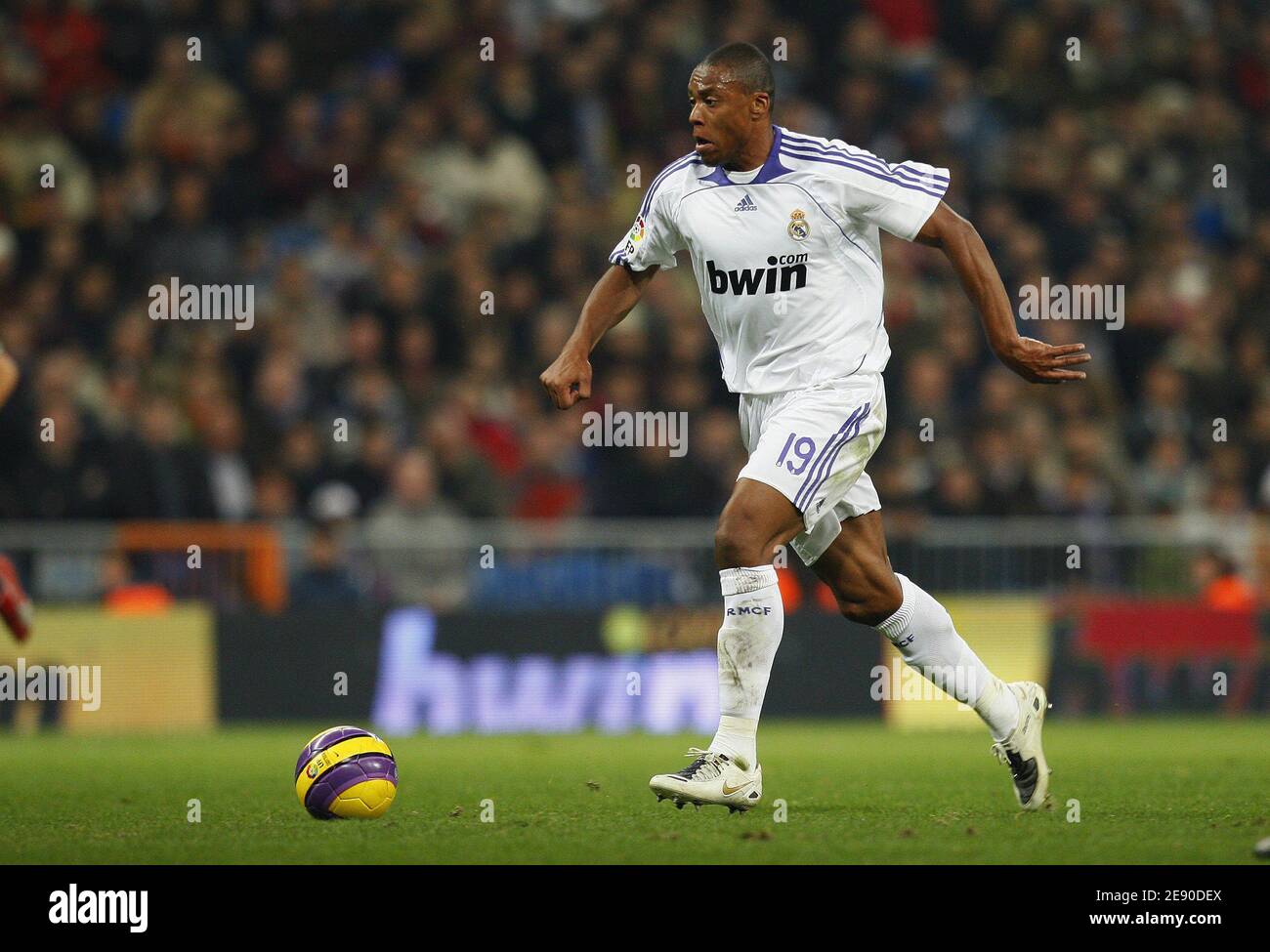 Real madrids julio baptista hi-res stock photography and images - Alamy