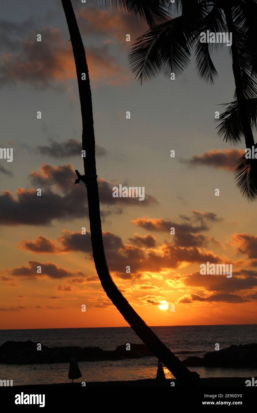 Hawaiian sun set Stock Photo - Alamy