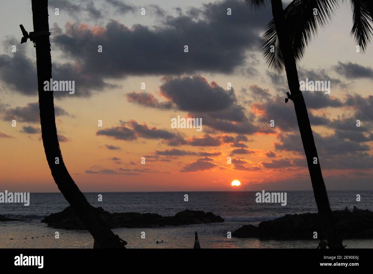 Hawaiian ocean landscape hi-res stock photography and images - Alamy