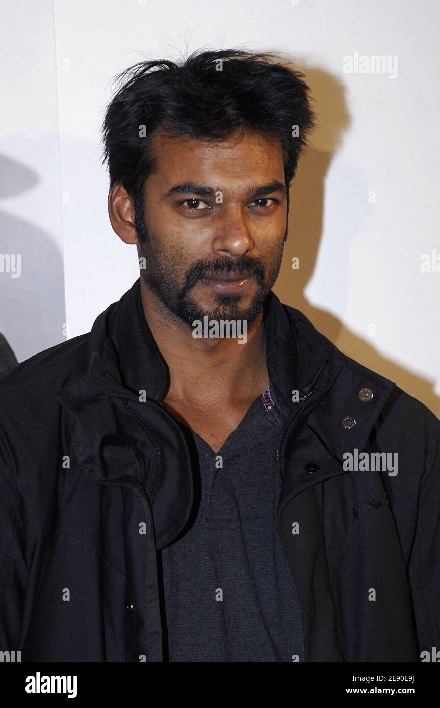 Model Satya Oblet attends the premiere of 'L'Auberge Rouge' at the ...