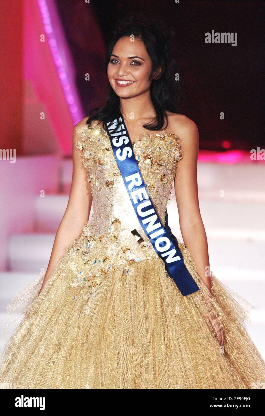 Miss Reunion Valerie Begue is crowned Miss France 2008 during the 2008 ...