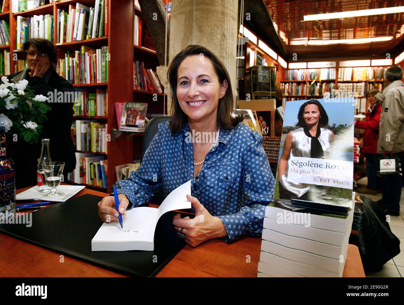 Ma plus belle histoire hi-res stock photography and images - Alamy