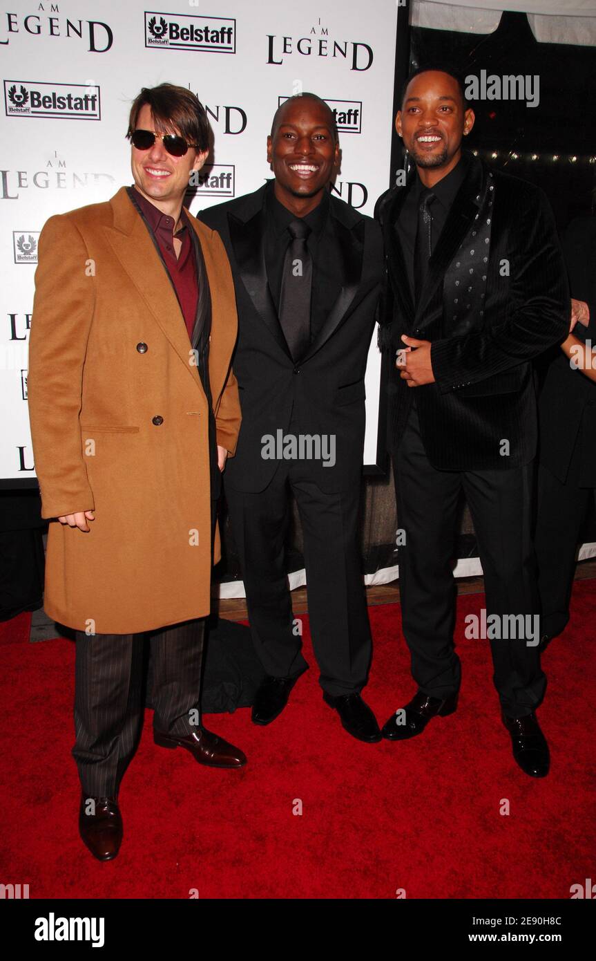 Actors Tom Cruise, Tyrese, and Will Smith attend the Warner Brothers ...